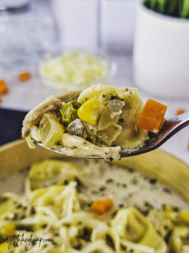 Crockpot Chicken Tortellini Soup Recipe - CrystalandComp.com